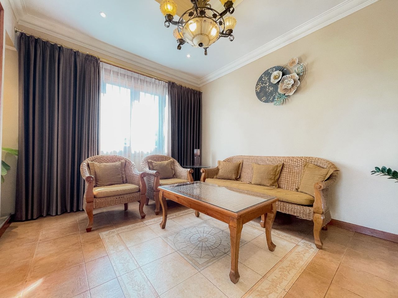 Gallery - Susan Spa & Resort