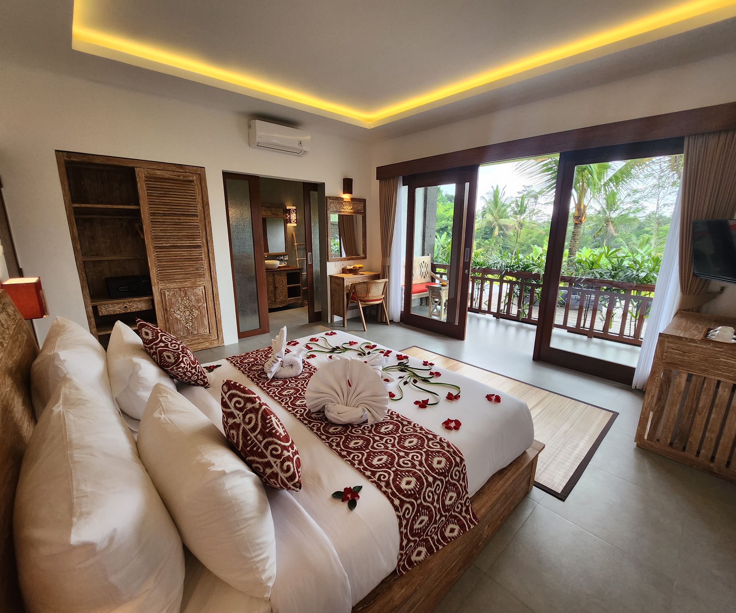 Our Rooms - Pinggala Villa Ubud